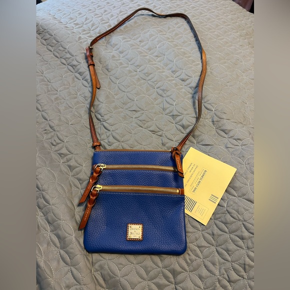 Dooney & Bourke | Bags | Dooney Bourke Handbag Pebble Grain Triple Zip ...